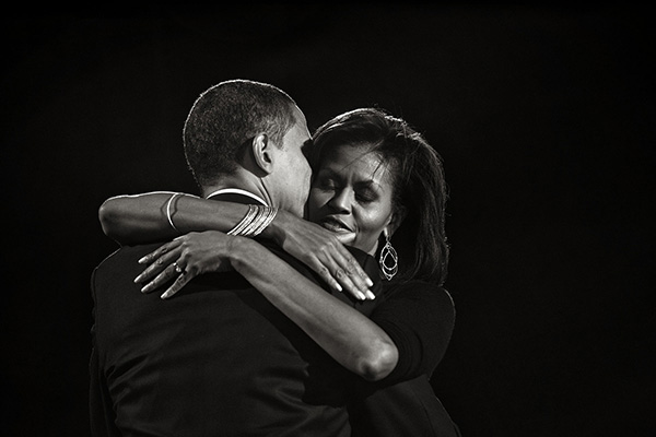 Photos - President-elect Senator Barack Obama hugs his wife Michelle ...